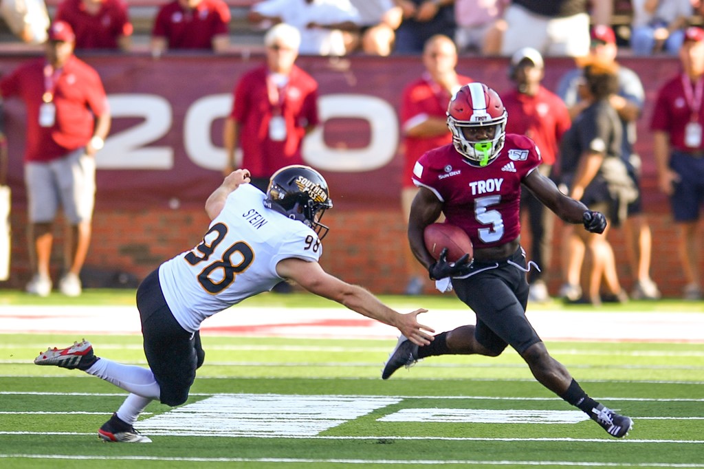 Bringing Back the Look of Champions: Troy’s Throwback Helmets – The ...